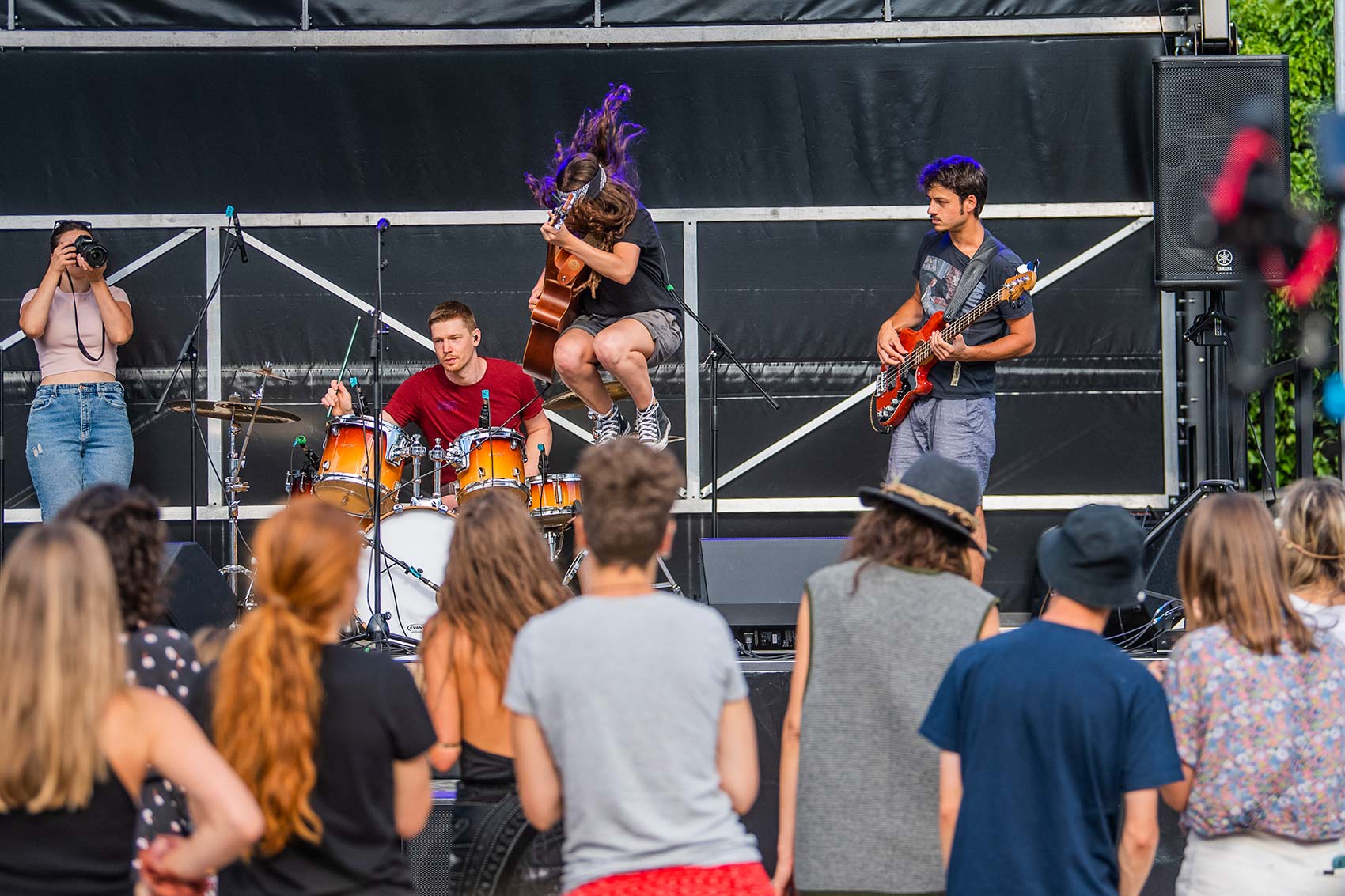 Nina Duschek - Official Website